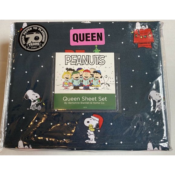 Berkshire | Bedding | Peanuts Snoopy Queen Sheet Set 4pc Gang Christmas ...